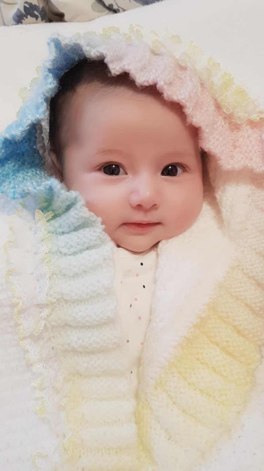 [Đốn Tim] Loạt hình ảnh em bé đẹp như thiên thần vừa nhìn là Yêu